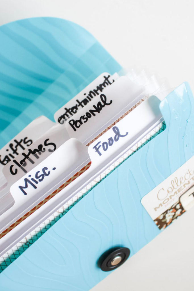 How To Use Budget Envelopes; Take Control of Your Finances! - Andie Thueson