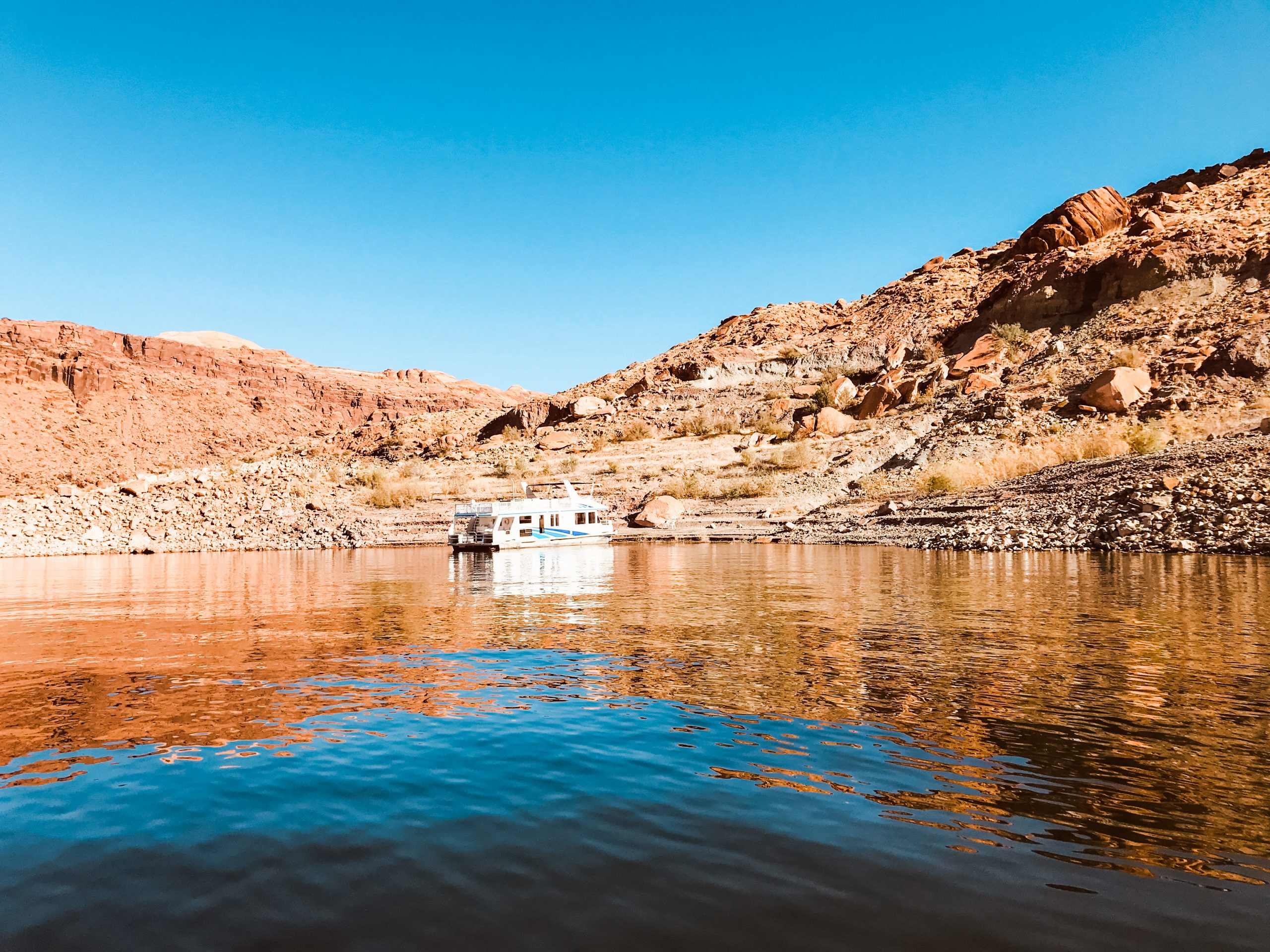 What you need to pack for your Lake Powell adventure - Andie Thueson