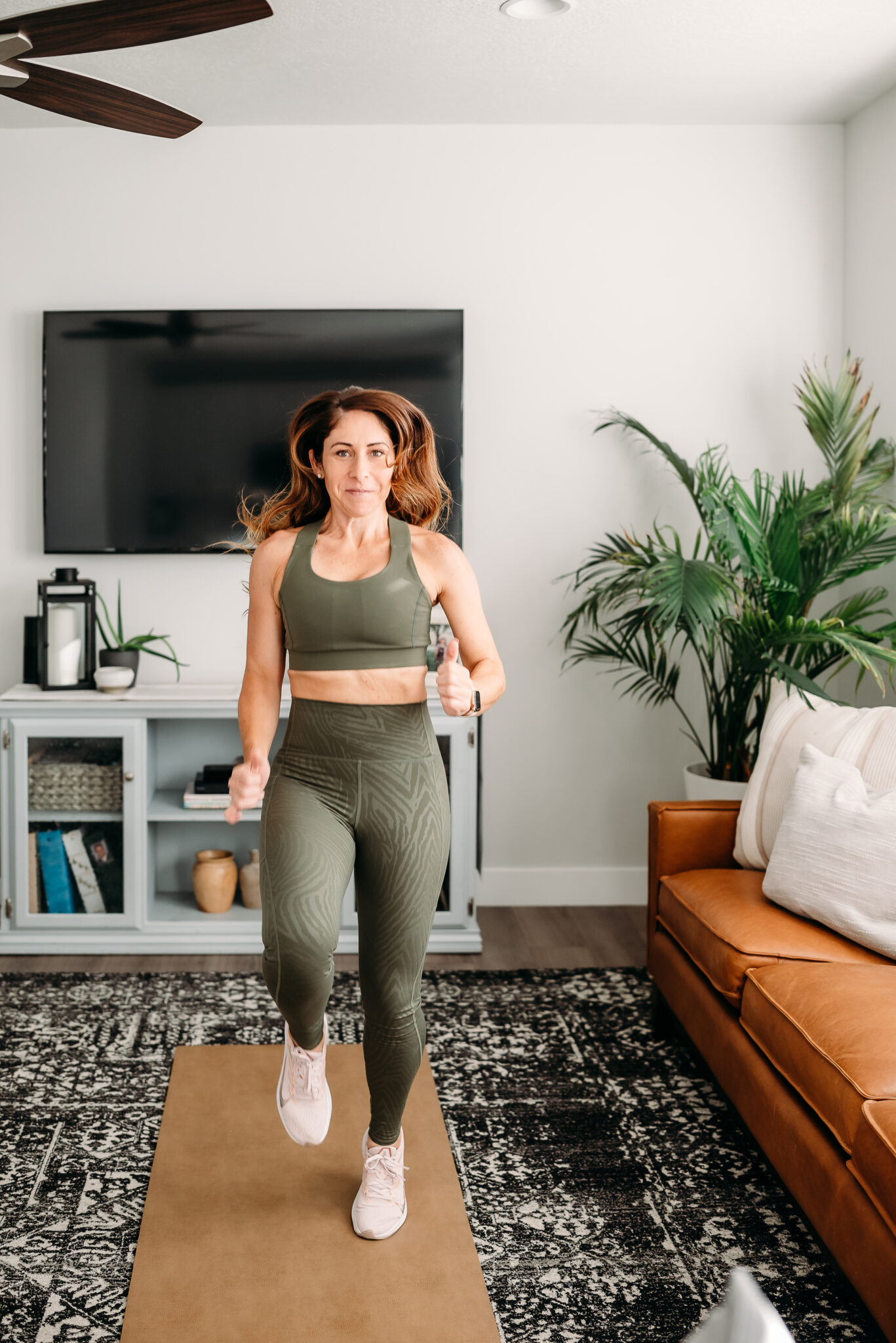 The 10 Best Dynamic Stretches You’ll Want To Incorporate Now - Andie ...